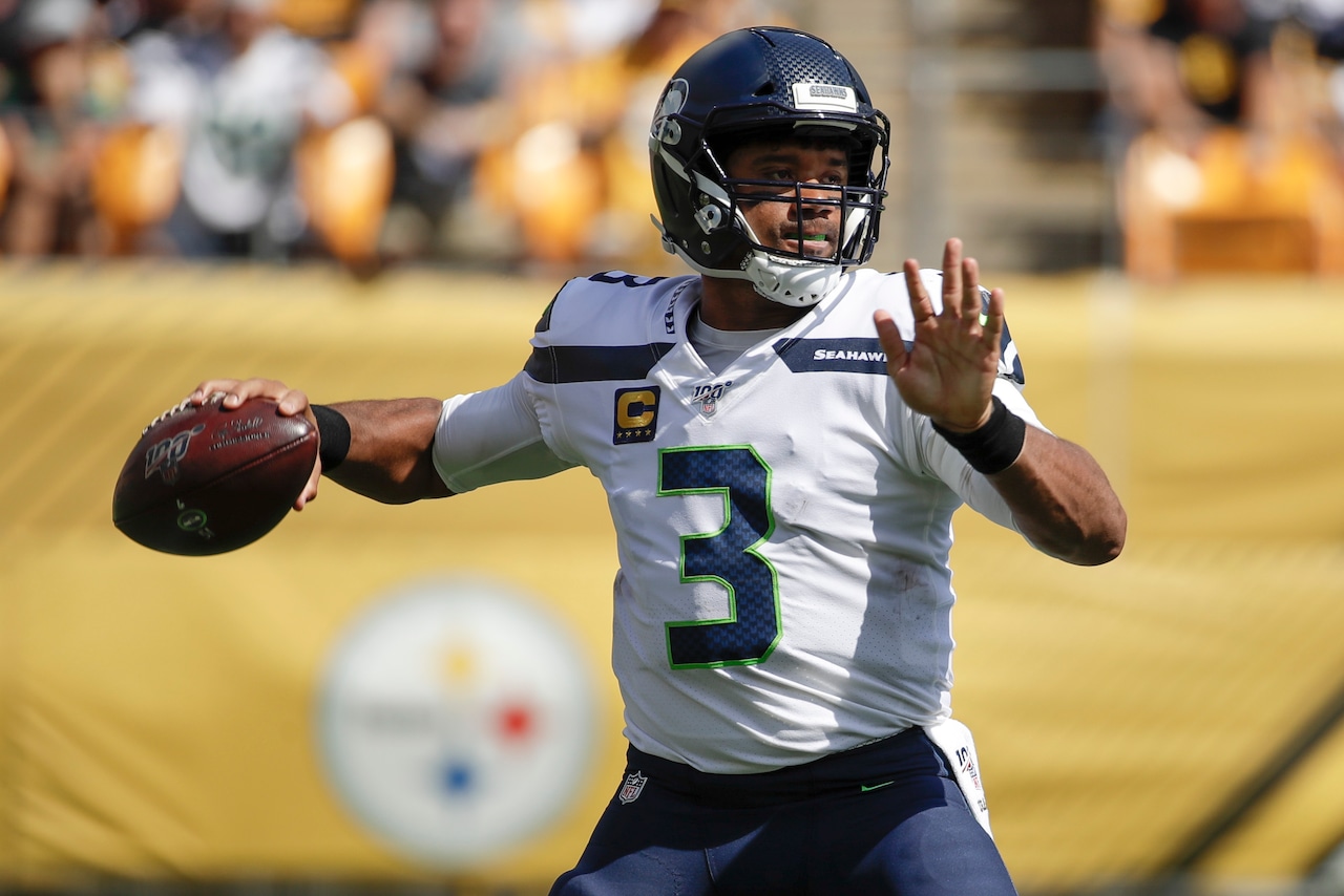 Russell Wilson: The Desire to Return Home to the Seahawks Before ...